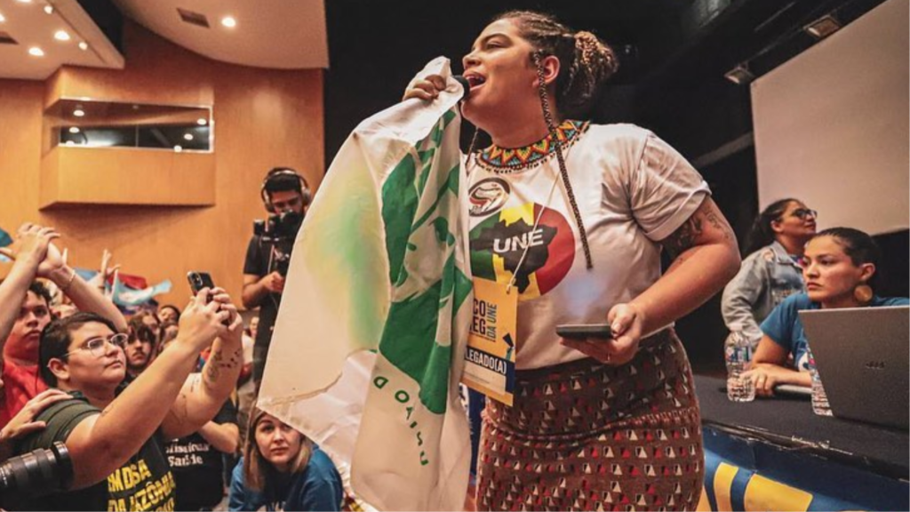 Queremos pintar a universidade de povo, diz candidata da UJS à UNE ...