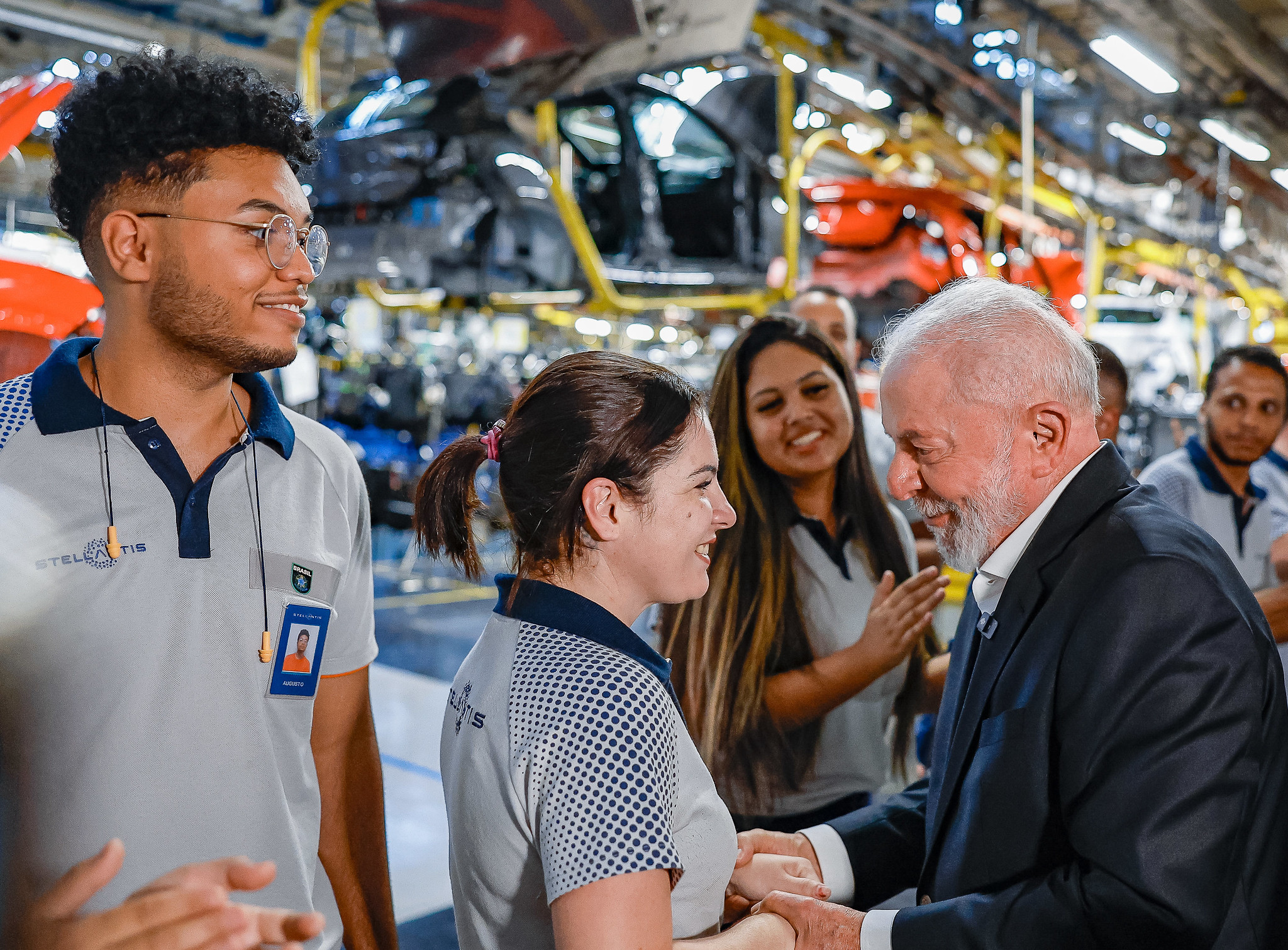 Com Lula, Fiat/Stellantis inaugura centro de tecnologia flex em Betim ...