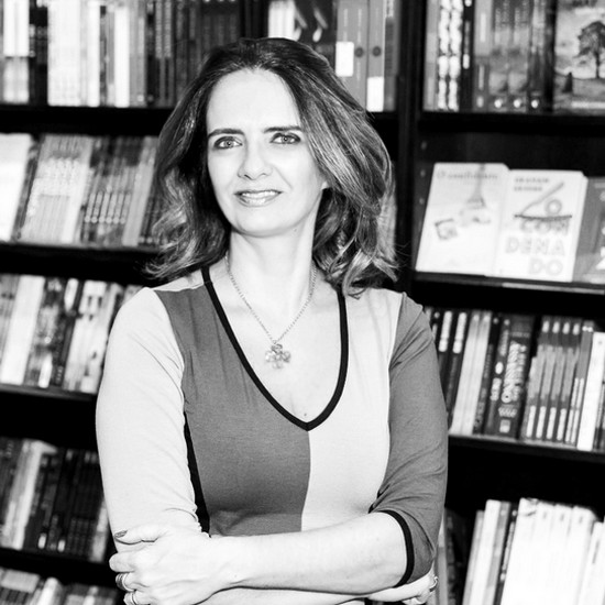 Ossos do ofício poético de Ana Marta Cattani - Vermelho